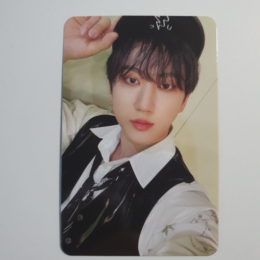 STRAY KIDS - 5 STAR OFFICIAL PHOTOCARD ( CHANGBIN ) – KYYO