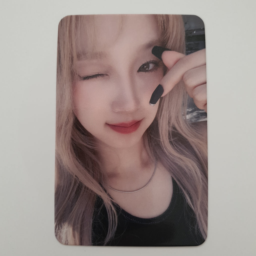 YUQI - YUQ1 SOUNDWAVE PHOTOCARD – KYYO