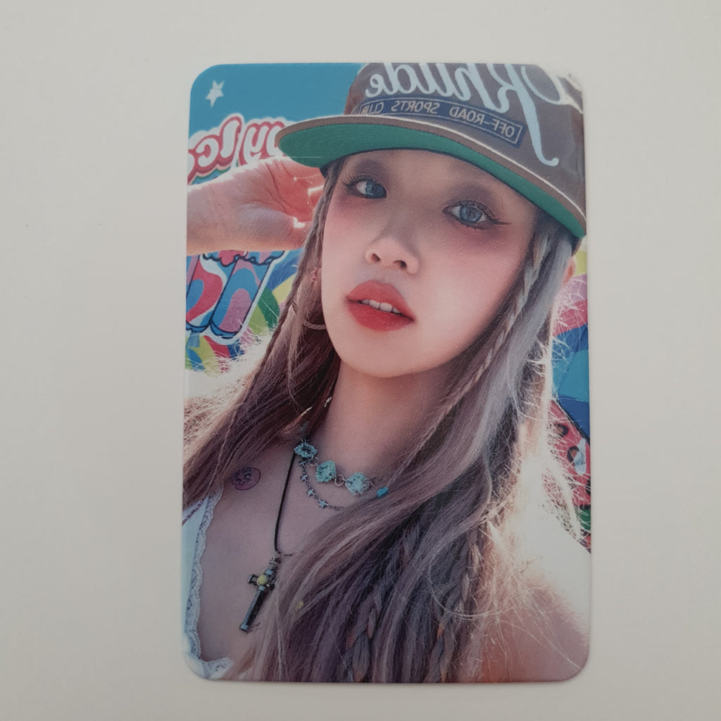 YUQI - YUQ1 SOUNDWAVE PHOTOCARD – KYYO