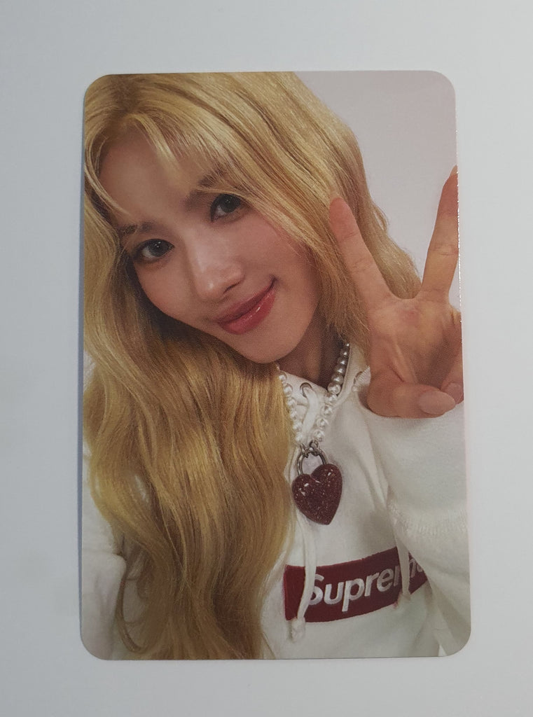 TWICE - STRATEGY ALBUM PHOTOCARD (SANA) – KYYO
