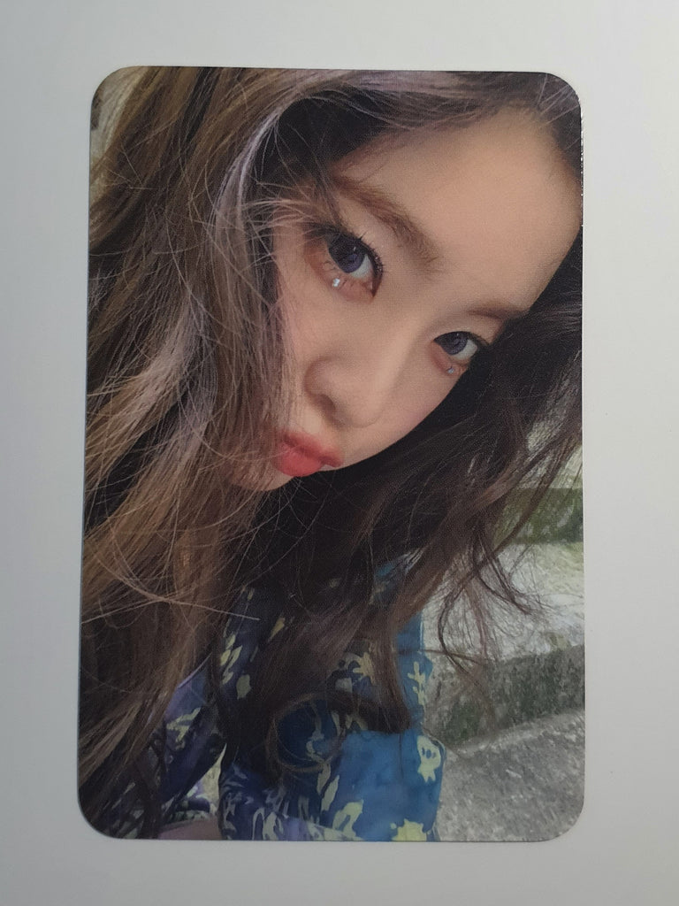 IRENE - LIKE A FLOWER SOUNDWAVE PHOTOCARD – KYYO