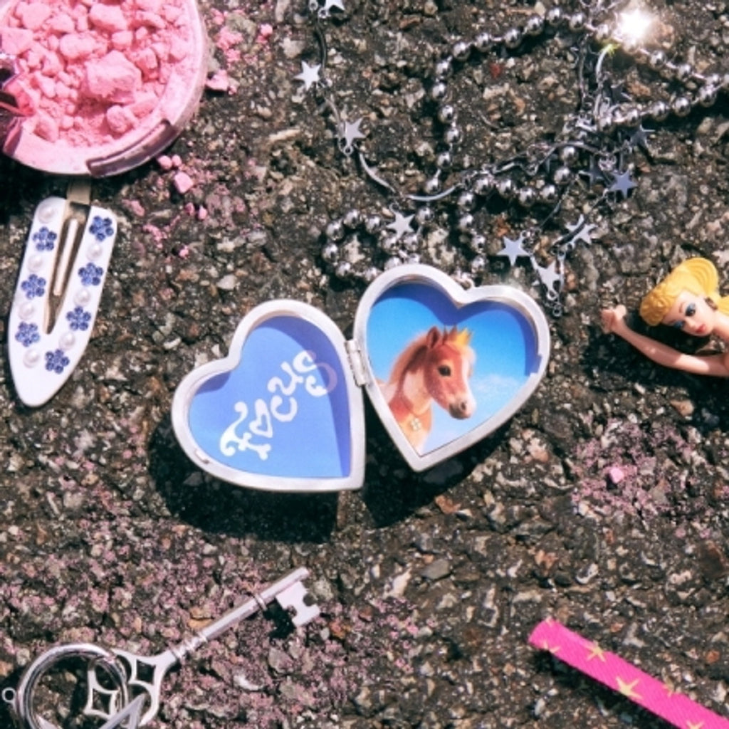 Hearts2Hearts - 1st Mini Album [FOCUS] (SMini Ver.) – KYYO
