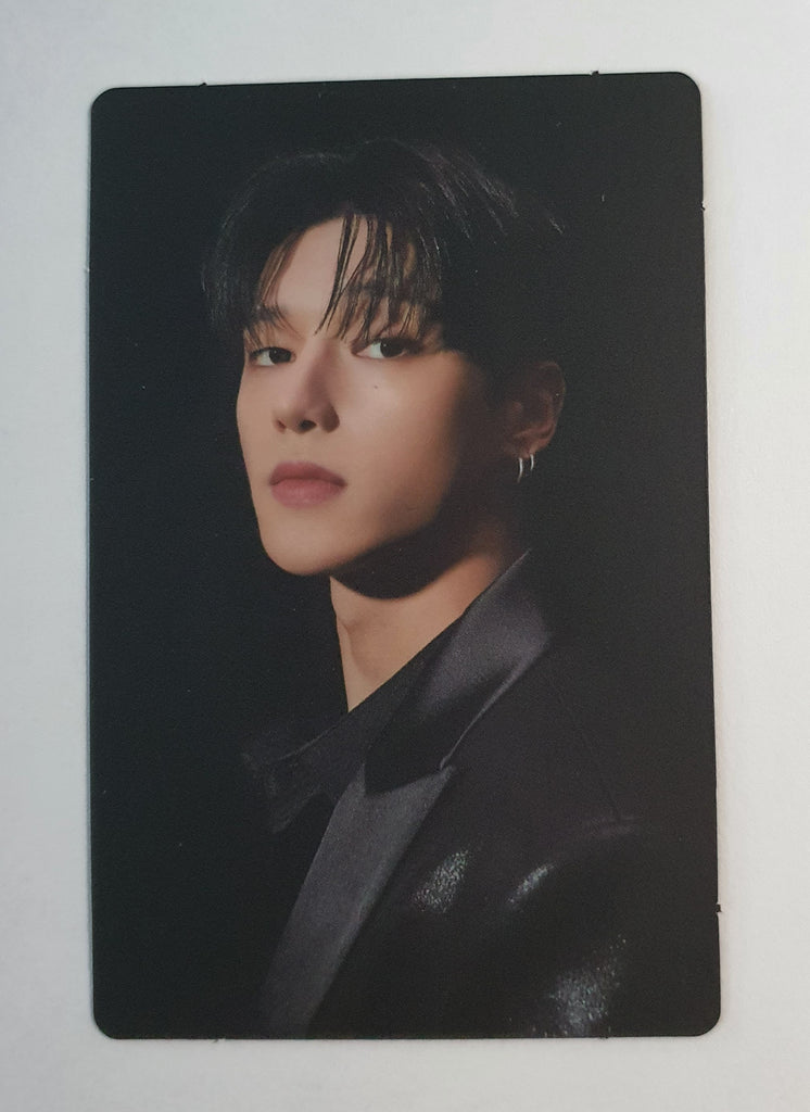 ATEEZ - Golden Hour part.3 : In Your Fantasy Qr Photocard (WOOYOUNG) – KYYO