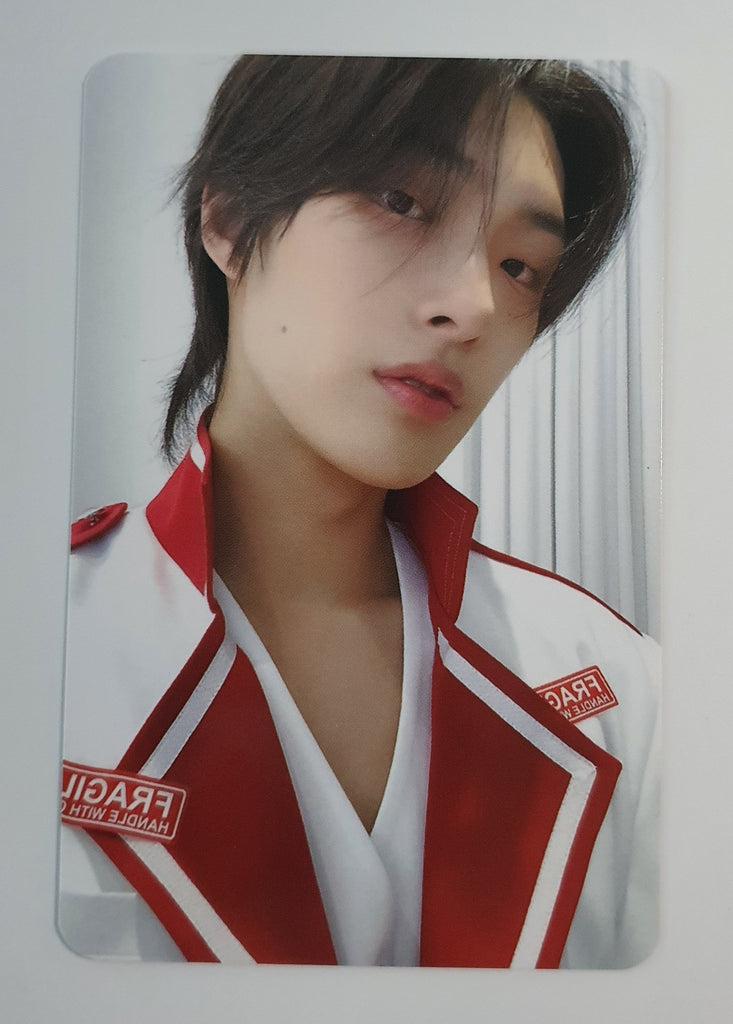 ATEEZ - [ANITEEZ IN THE CALLING] Official Photocard (Set A) – KYYO
