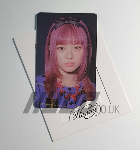 NEWJEANS - OMG WEVERSE PHOTOCARD + PHOTO FRAME – KYYO